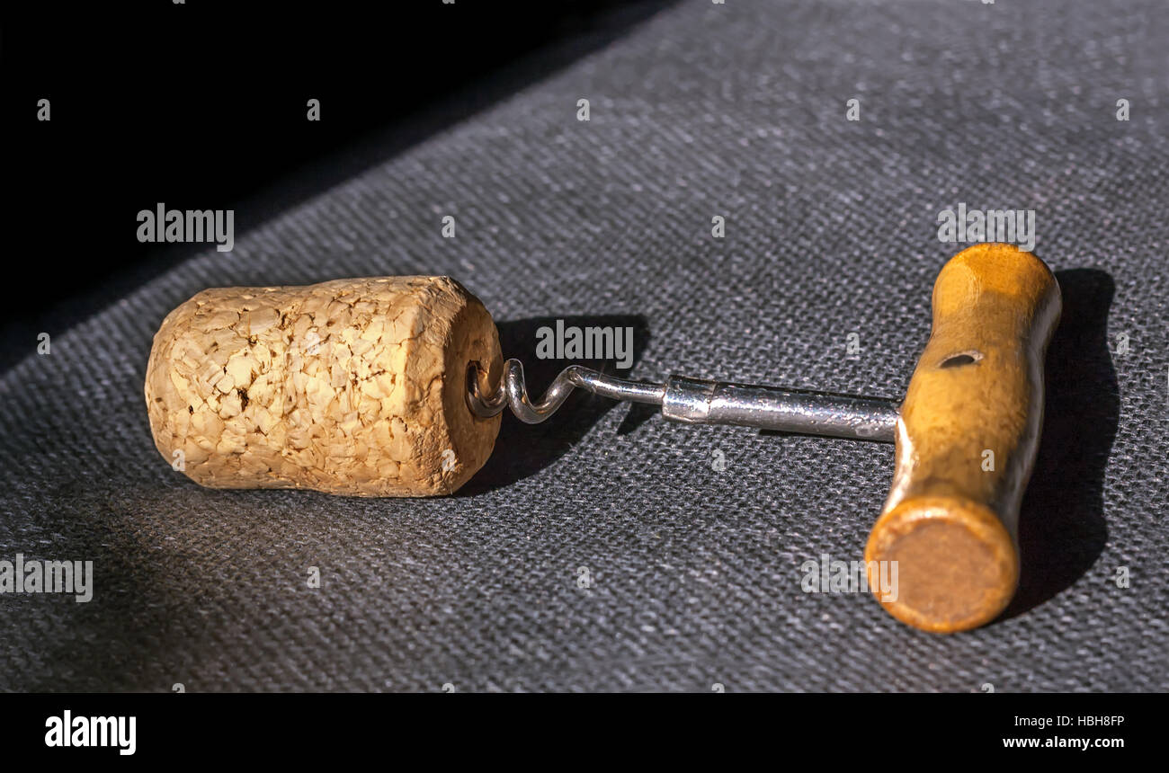 Corkscrew and cork Stock Photo - Alamy
