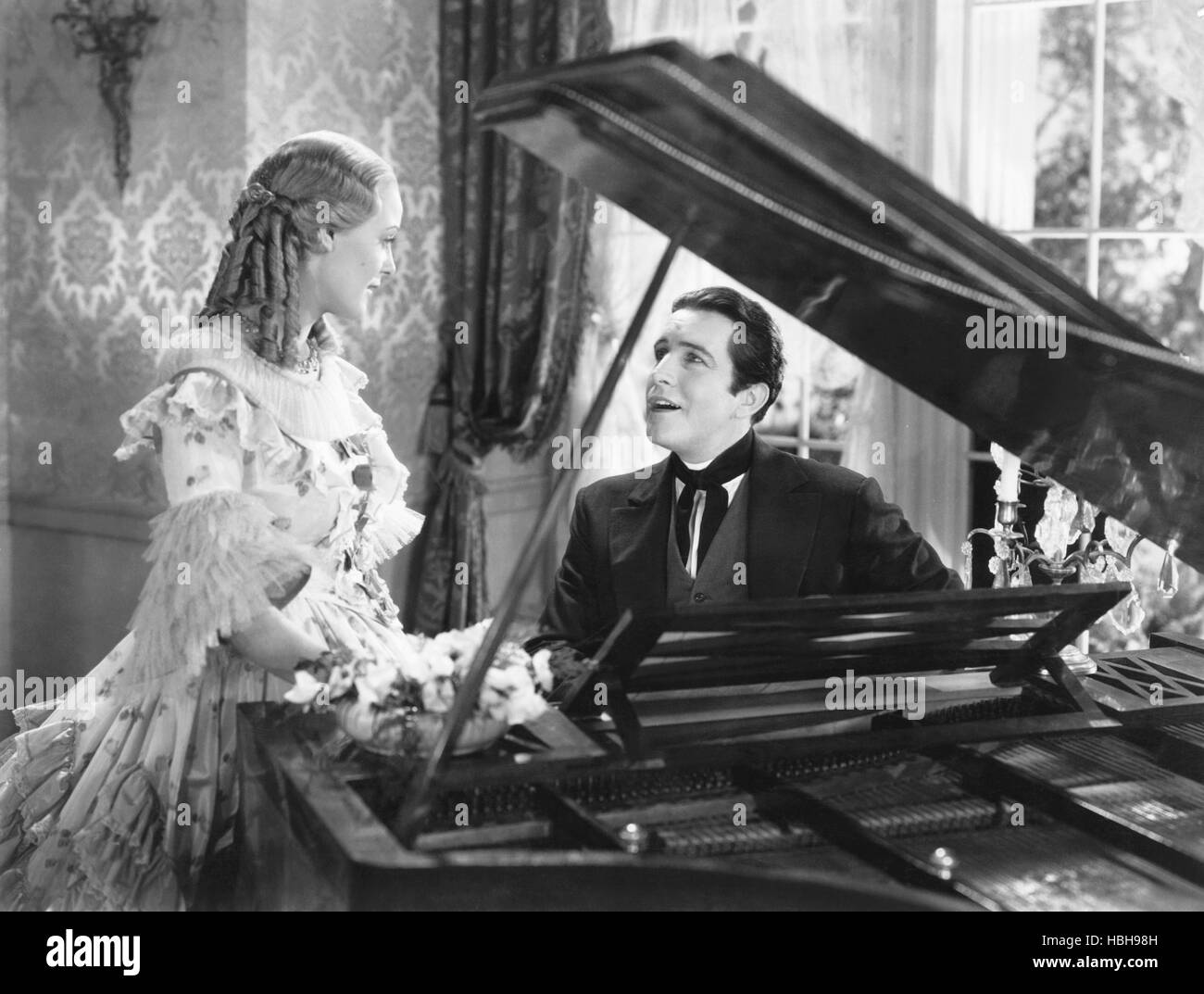 BELOVED, from left: Gloria Stuart, John Boles, 1934 Stock Photo - Alamy