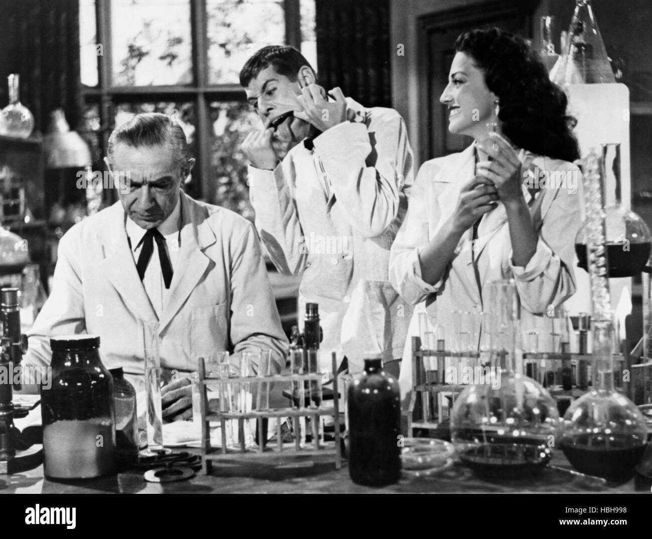 BELA LUGOSI MEETS A BROOKLYN GORILLA, Bela Lugosi, Sammy Petrillo ...