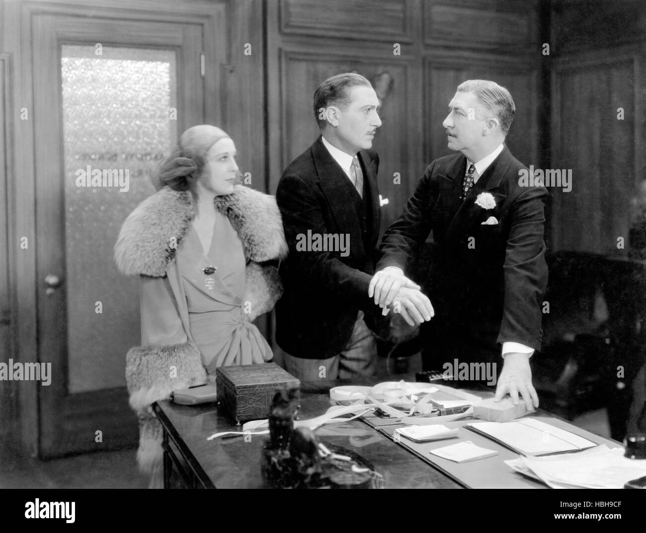 THE BENSON MURDER CASE, Natalie Moorheard, Paul Lukas, Richard Tucker ...