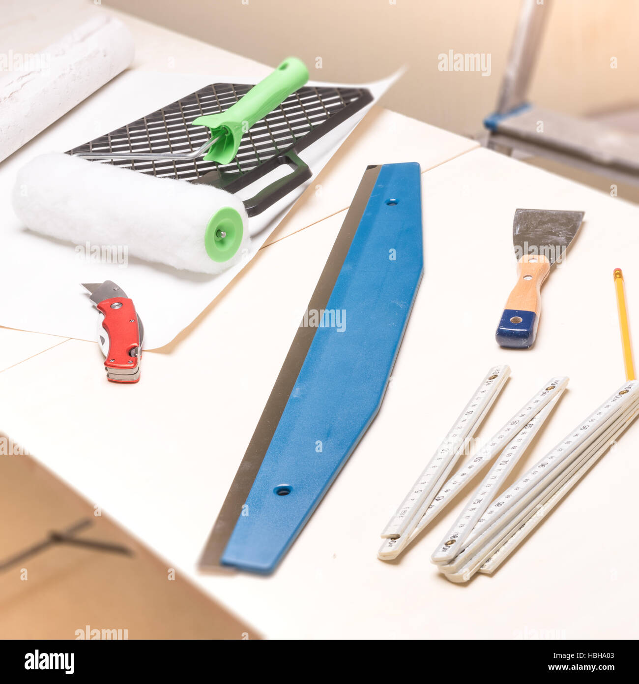 Pasting table hi-res stock photography and images - Alamy