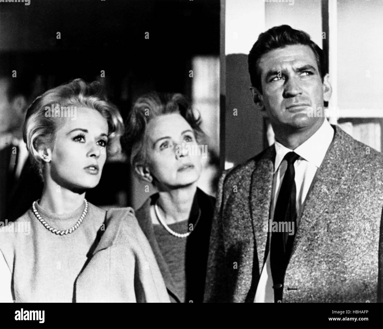 THE BIRDS, from left, Tippi Hedren, Jessica Tandy, Rod Taylor, 1963 ...