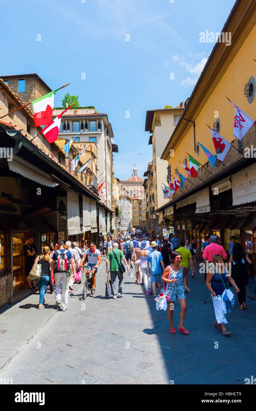 Old store florence italy hi-res stock photography and images - Alamy