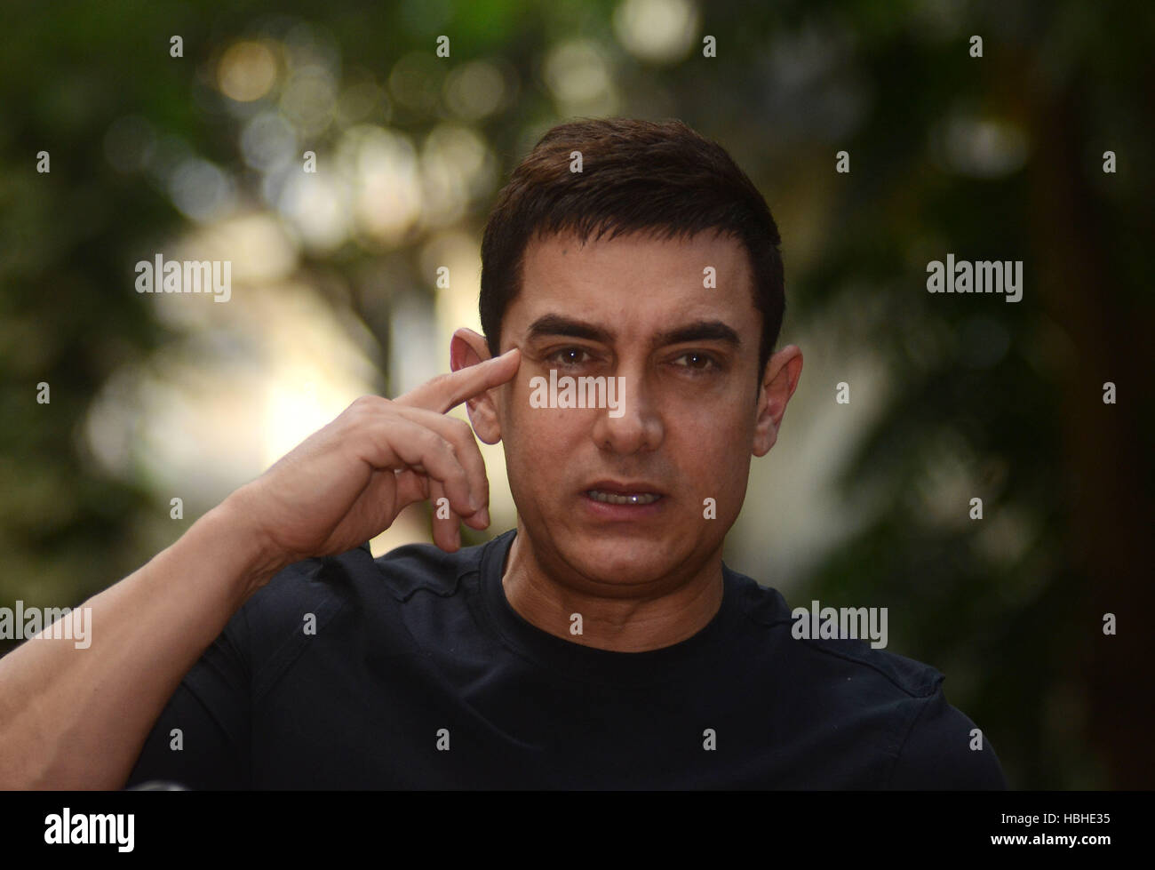 Aamir Khan Talash Wallpapers