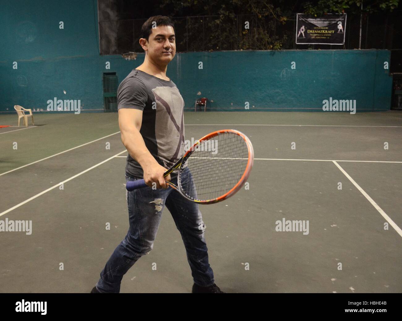India tennis play hi-res stock photography and images - Alamy