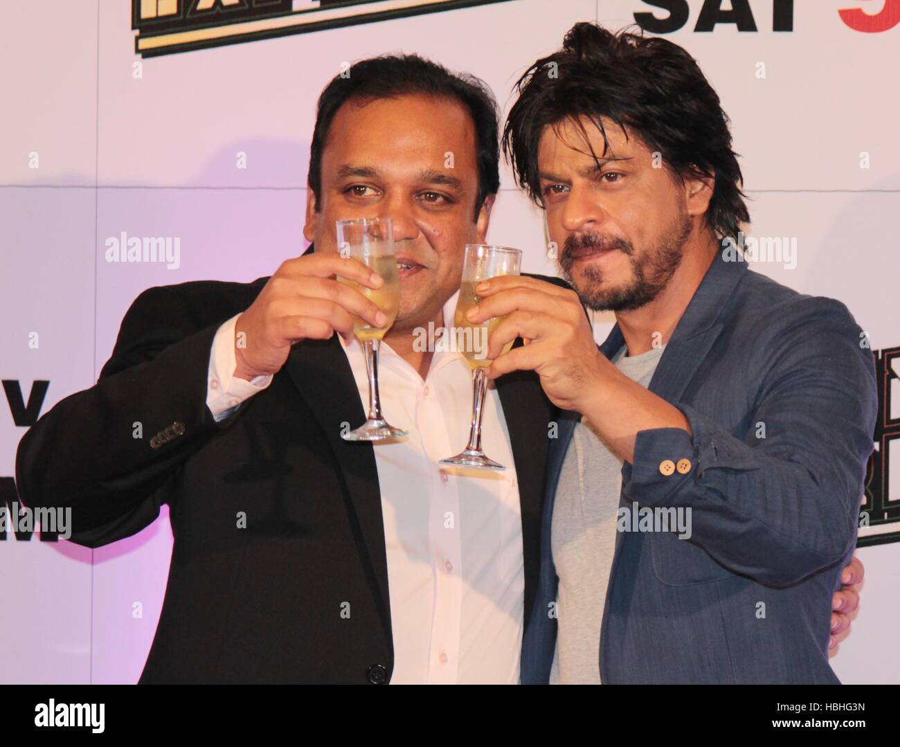 Punit Goenka, Zee Entertainment Enterprises Limited with Shah Rukh Khan ...