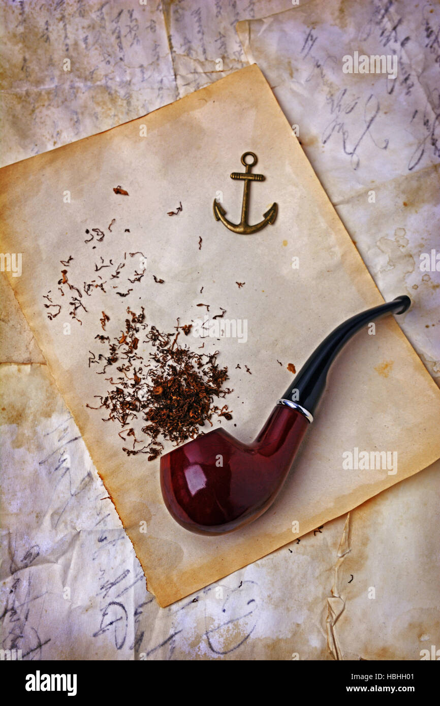 Old sailor pipe hi-res stock photography and images - Alamy