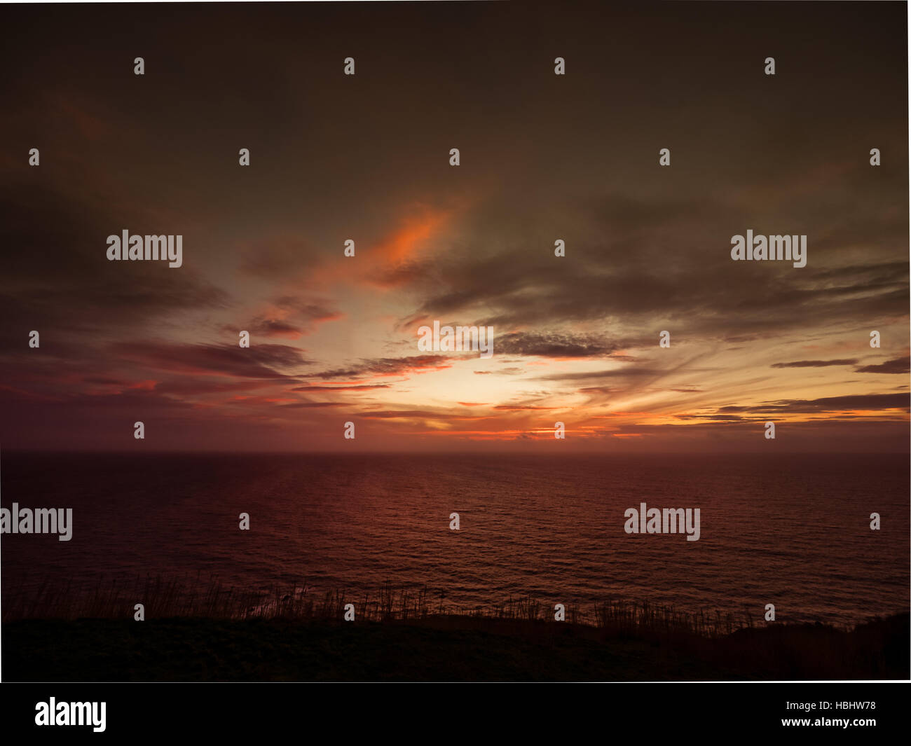 Beautiful sunset on wide remote hi-res stock photography and images - Alamy