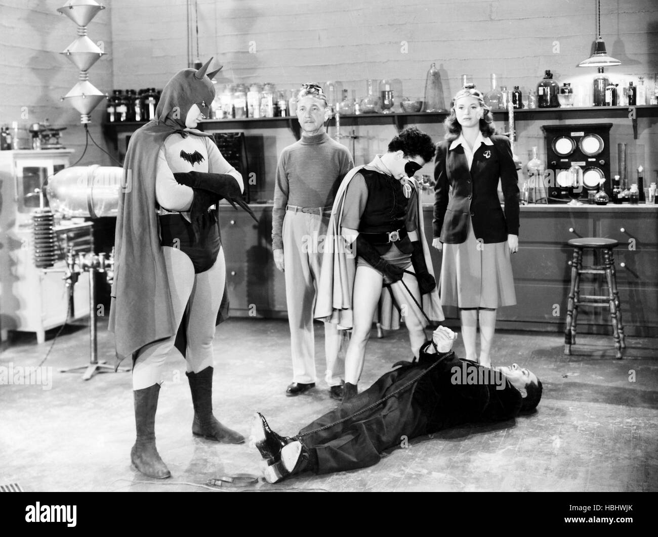 BATMAN, from left, Lewis Wilson, Douglas Croft, Shirley Patterson, J ...