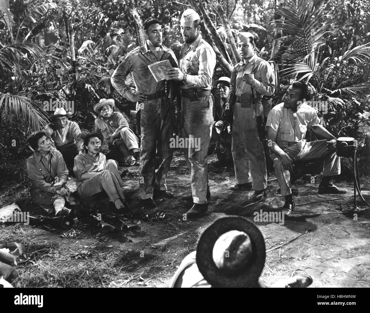 BACK TO BATAAN, Beulah Bondi, Paul Fix, Fely Franquelli, John Wayne ...