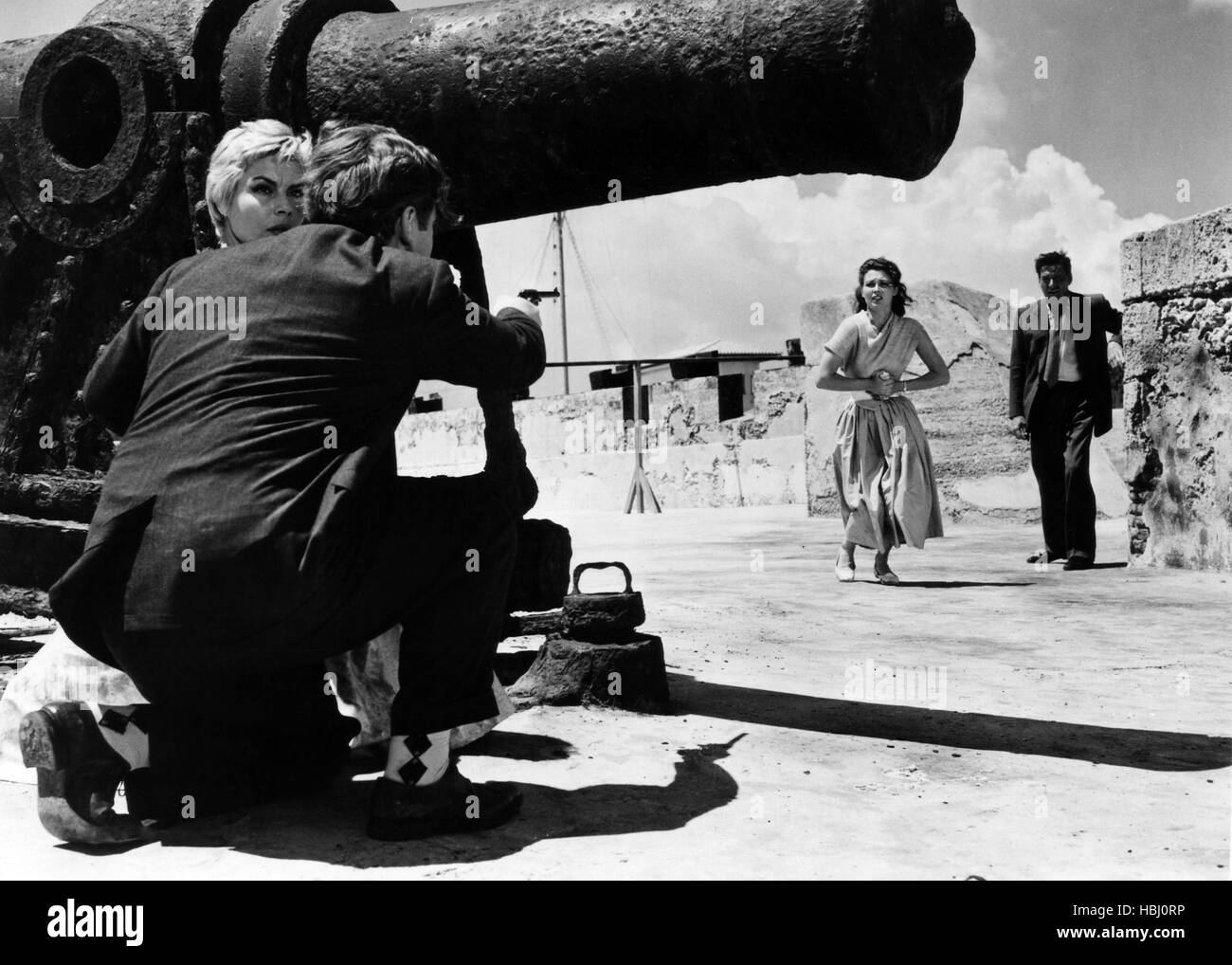 THE BIG BOODLE, Errol Flynn (r), 1957 Stock Photo - Alamy