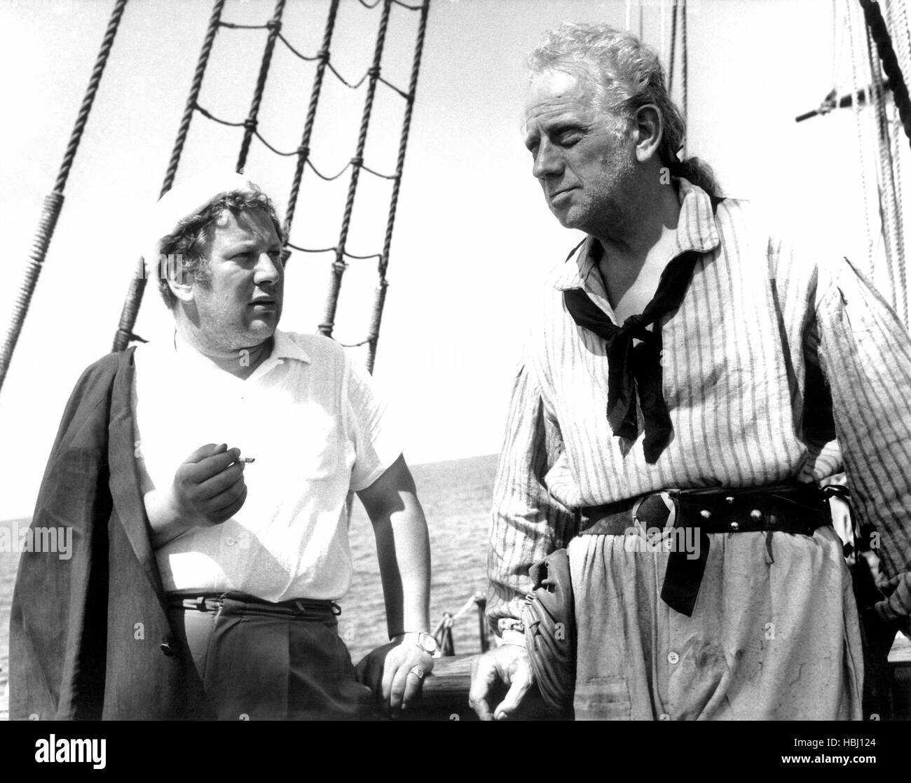 BILLY BUDD, director Peter Ustinov, Melvyn Douglas on set, 1962 Stock ...