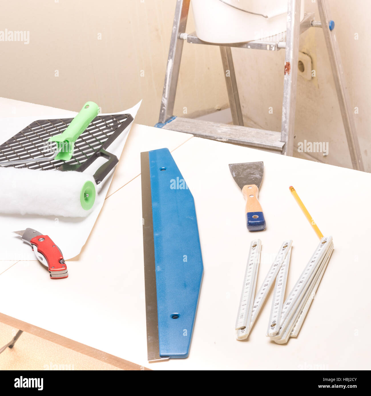 Pasting table hi-res stock photography and images - Alamy