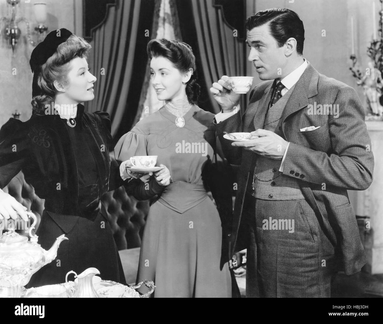 BLOSSOMS IN THE DUST, from left: Greer Garson, Marsha Hunt, Walter ...