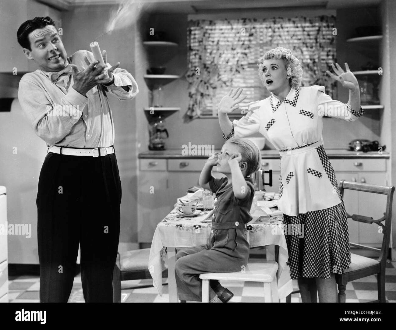 BLONDIE PLAYS CUPID, from left: Arthur Lake, Larry Simms, Penny ...