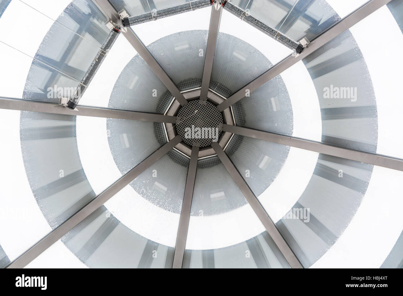 Glass roof dome hi-res stock photography and images - Alamy