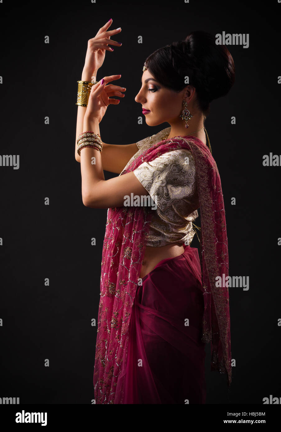 South indian girl hi-res stock photography and images - Alamy