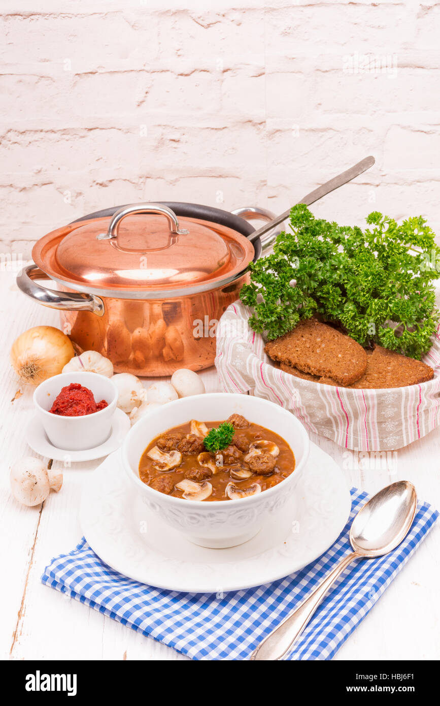 Mock turtle hi-res stock photography and images - Alamy