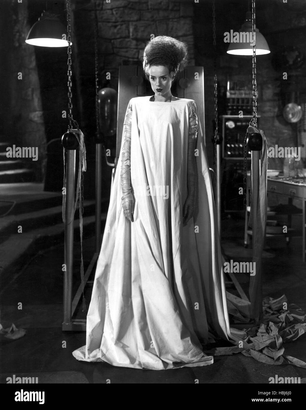 BRIDE OF FRANKENSTEIN, Elsa Lanchester, 1935 Stock Photo - Alamy