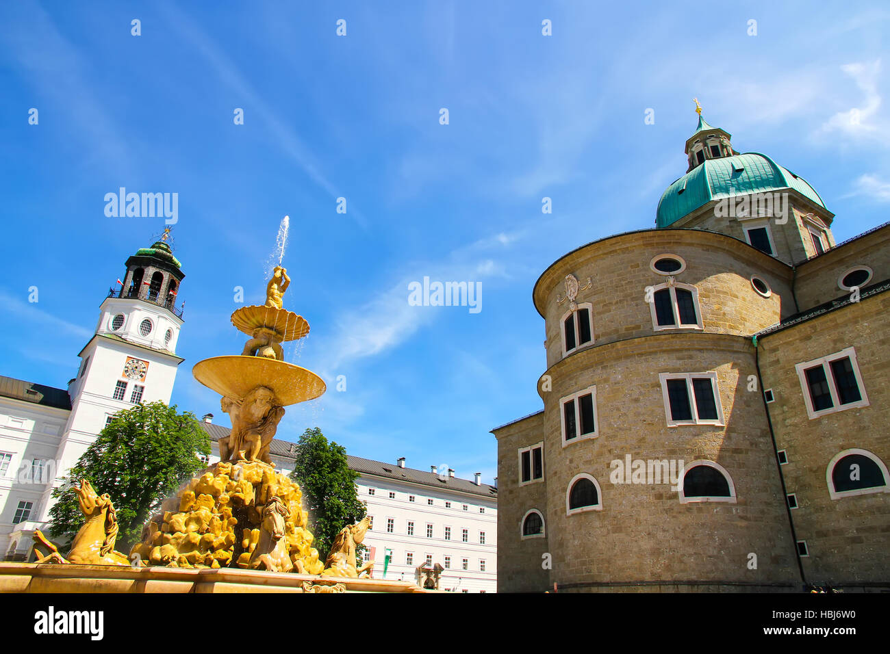 Residenz square austria center city hi-res stock photography and images ...