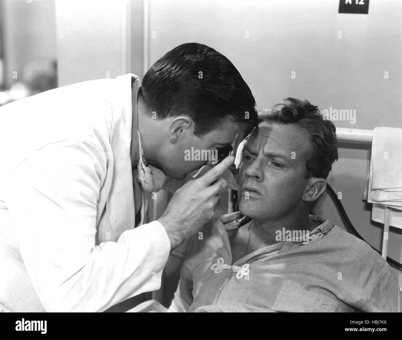 BRIGHT VICTORY, Hugh Reilly, Arthur Kennedy, 1951 Stock Photo - Alamy