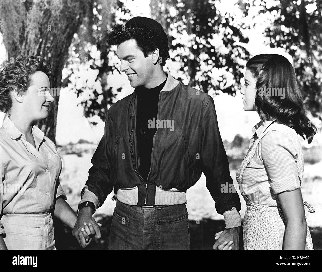 BENEATH THE 12-MILE REEF, Terry Moore, Robert Wagner, Gloria Gordon, 1953, TM and Copyright (c ...