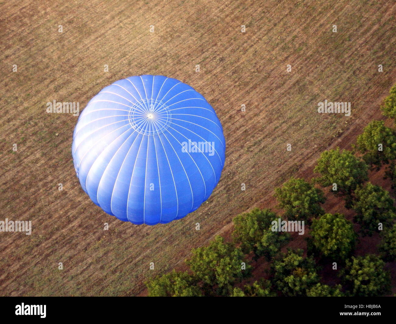 Balloon take off hi-res stock photography and images - Alamy