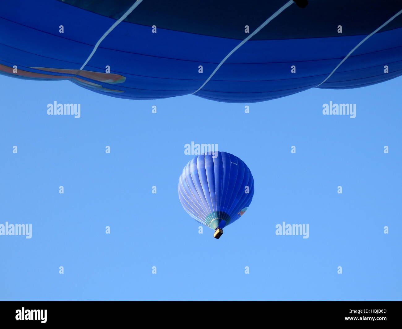 Balloon overhead hi-res stock photography and images - Alamy