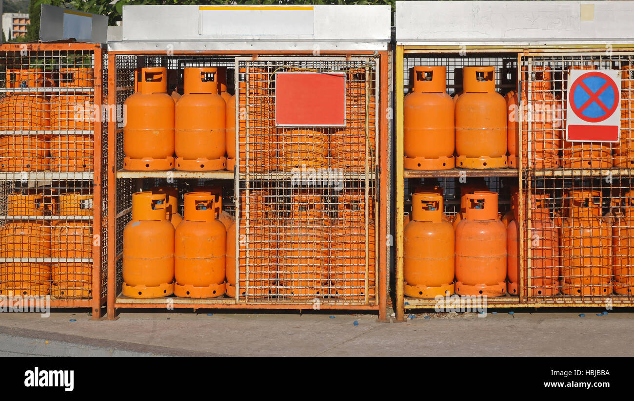 Orange cylinders hi-res stock photography and images - Alamy