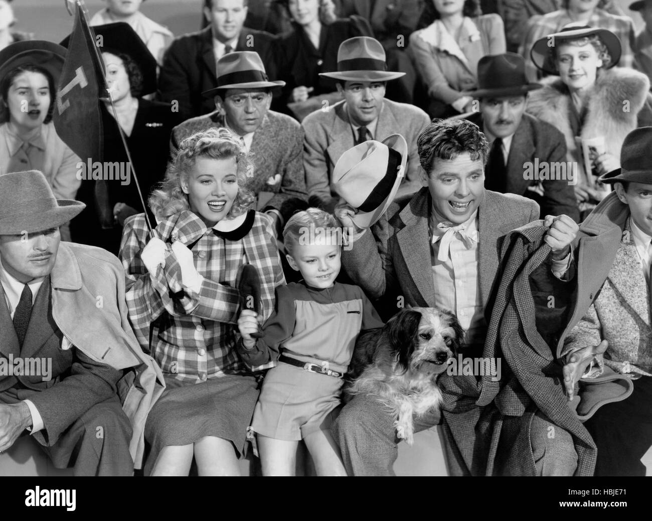 BLONDIE GOES TO COLLEGE, from left, front, Penny Singleton, Larry Simms ...