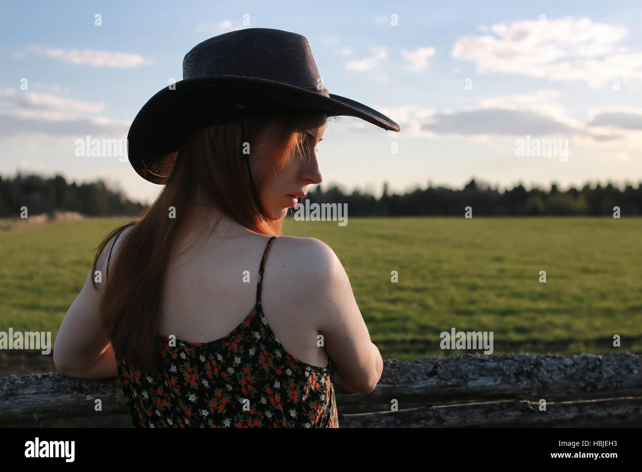cowgirl hat nature Stock Photo - Alamy