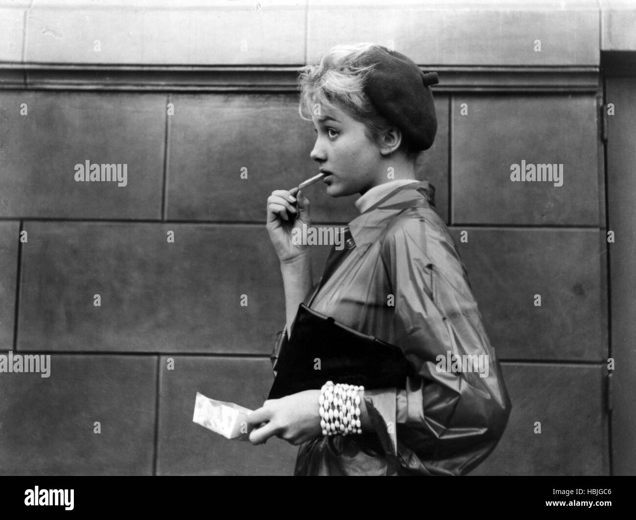 BOB LE FLAMBEUR, (aka FEVER HEAT), Isabelle Corey, 1955 Stock Photo - Alamy