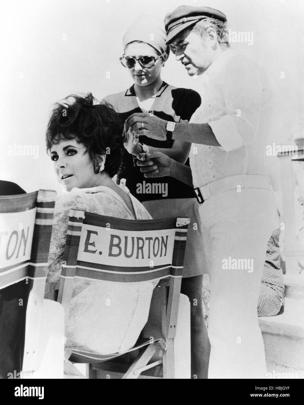 BOOM!, Elizabeth Taylor having her hair attended to on set, 1968 Stock ...
