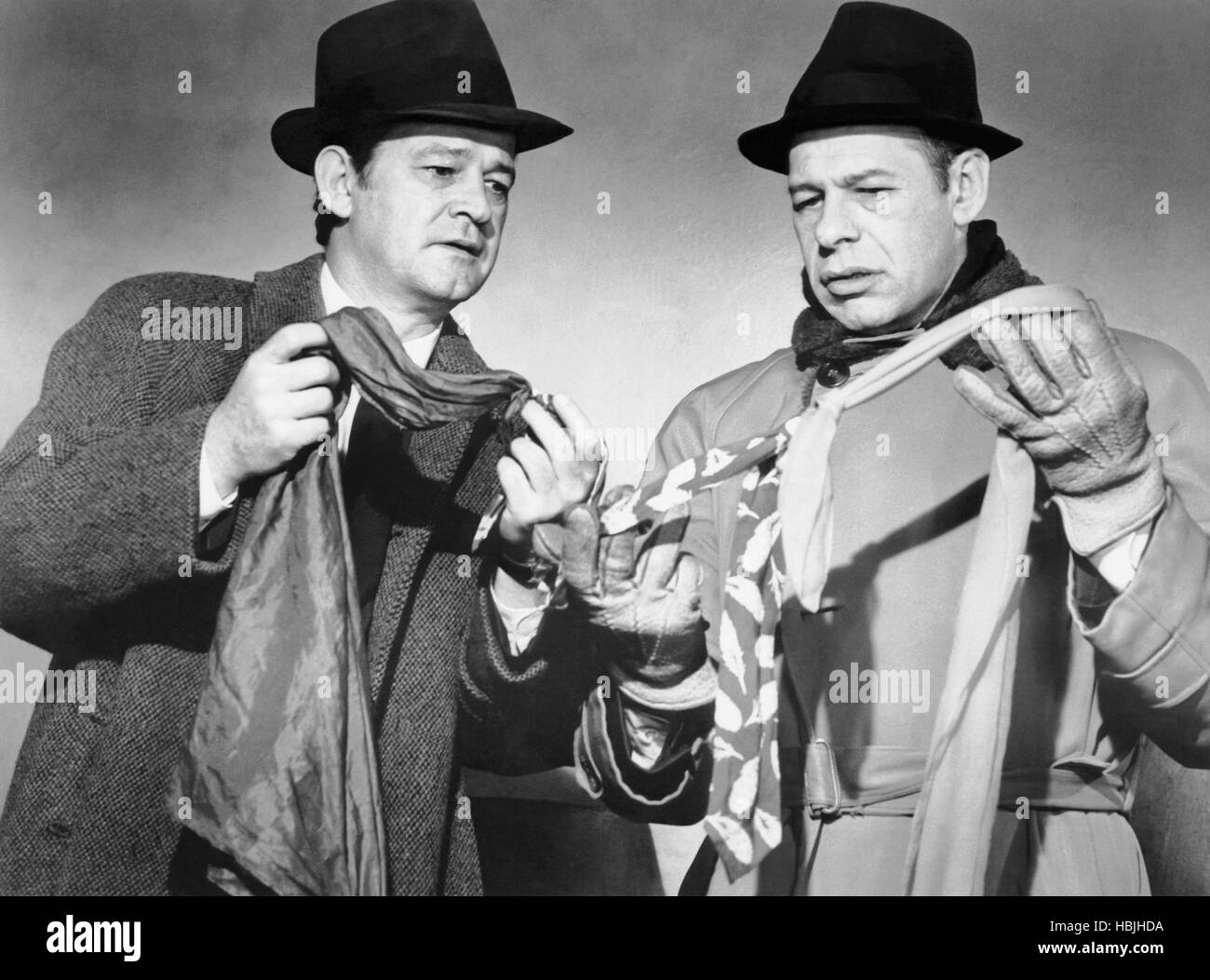 THE BOSTON STRANGLER, from left, Murray Hamilton, George Kennedy, 1968 ...