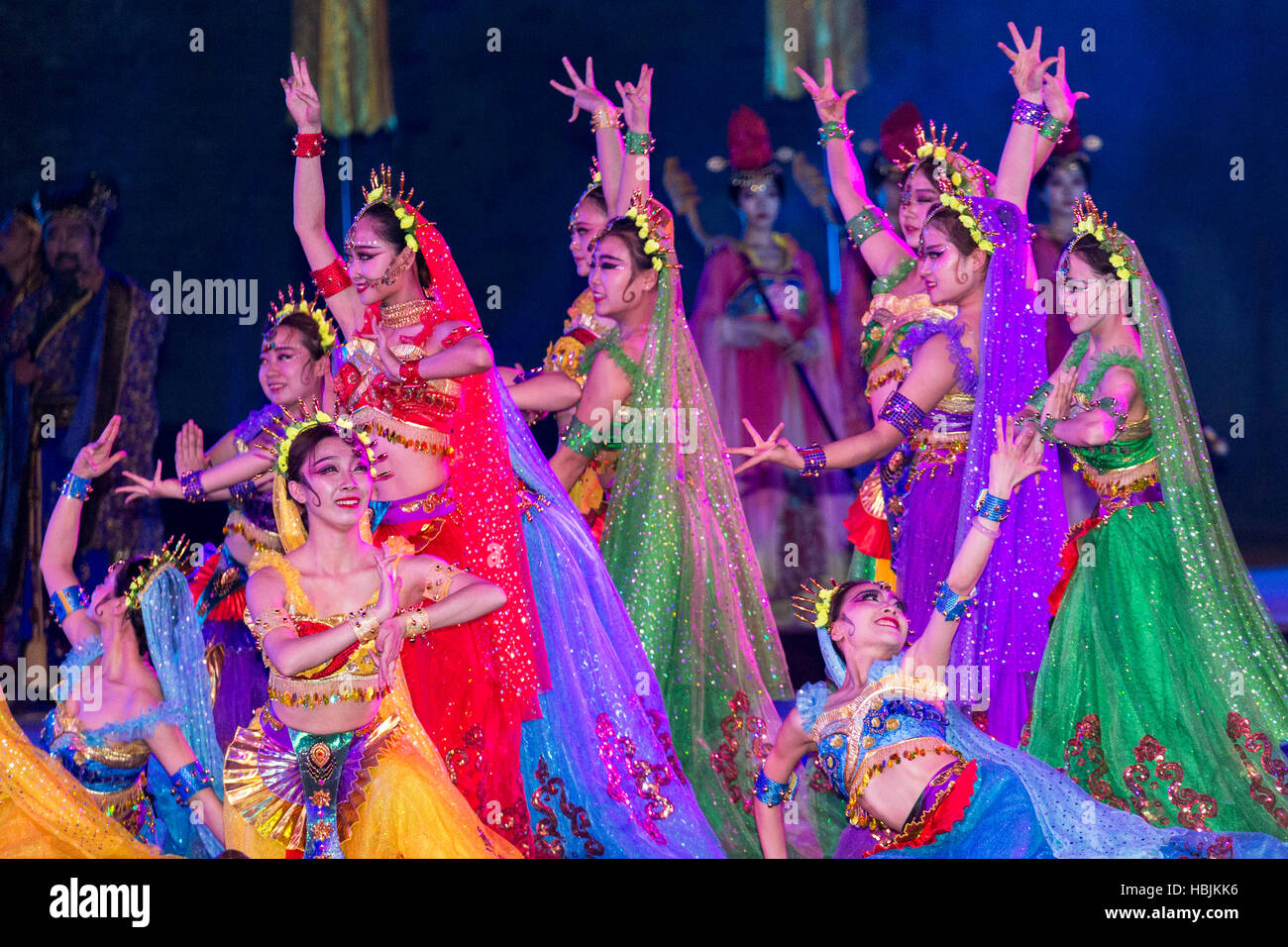 Performers at Chinese cultural show, Xian, China Stock Photo - Alamy