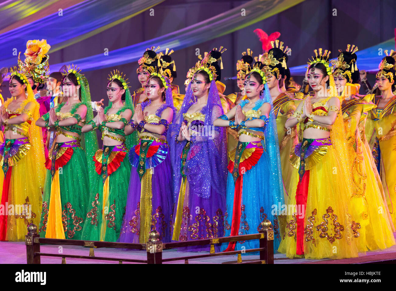 Performers at Chinese cultural show, Xian, China Stock Photo - Alamy