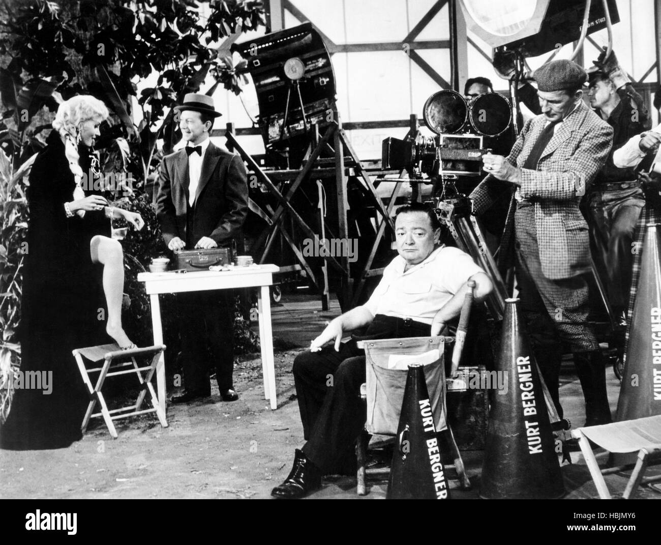 THE BUSTER KEATON STORY, from left: Rhonda Fleming, Donald O'Connor (as ...