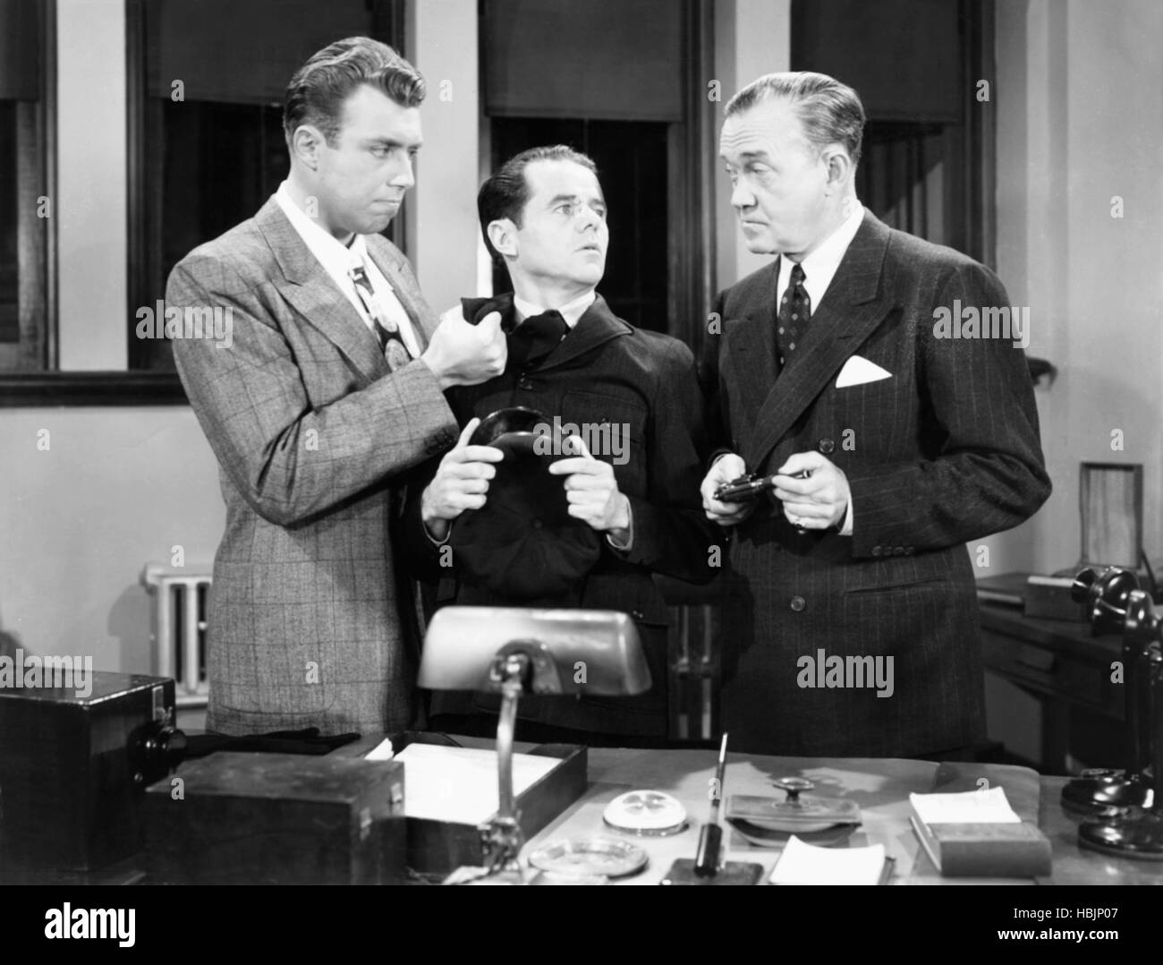 BLONDE ALIBI, from left: Peter Whitney, Elisha Cook, Donald MacBride, 1946 Stock Photo - Alamy
