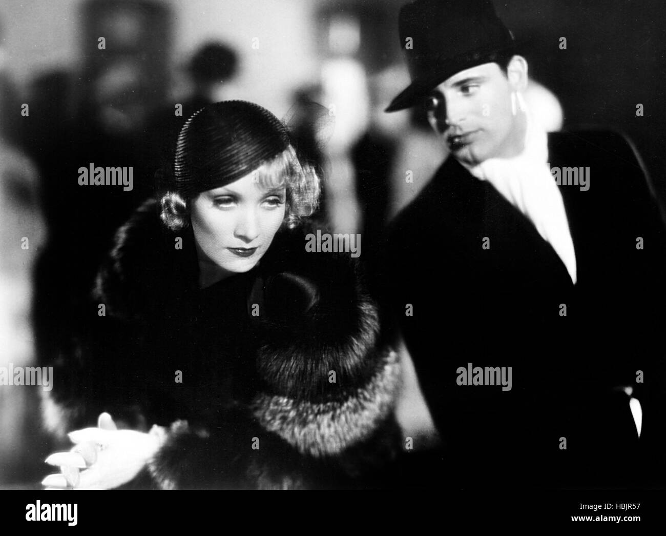 BLONDE VENUS, l-r: Marlene Dietrich, Cary Grant, 1932 Stock Photo - Alamy