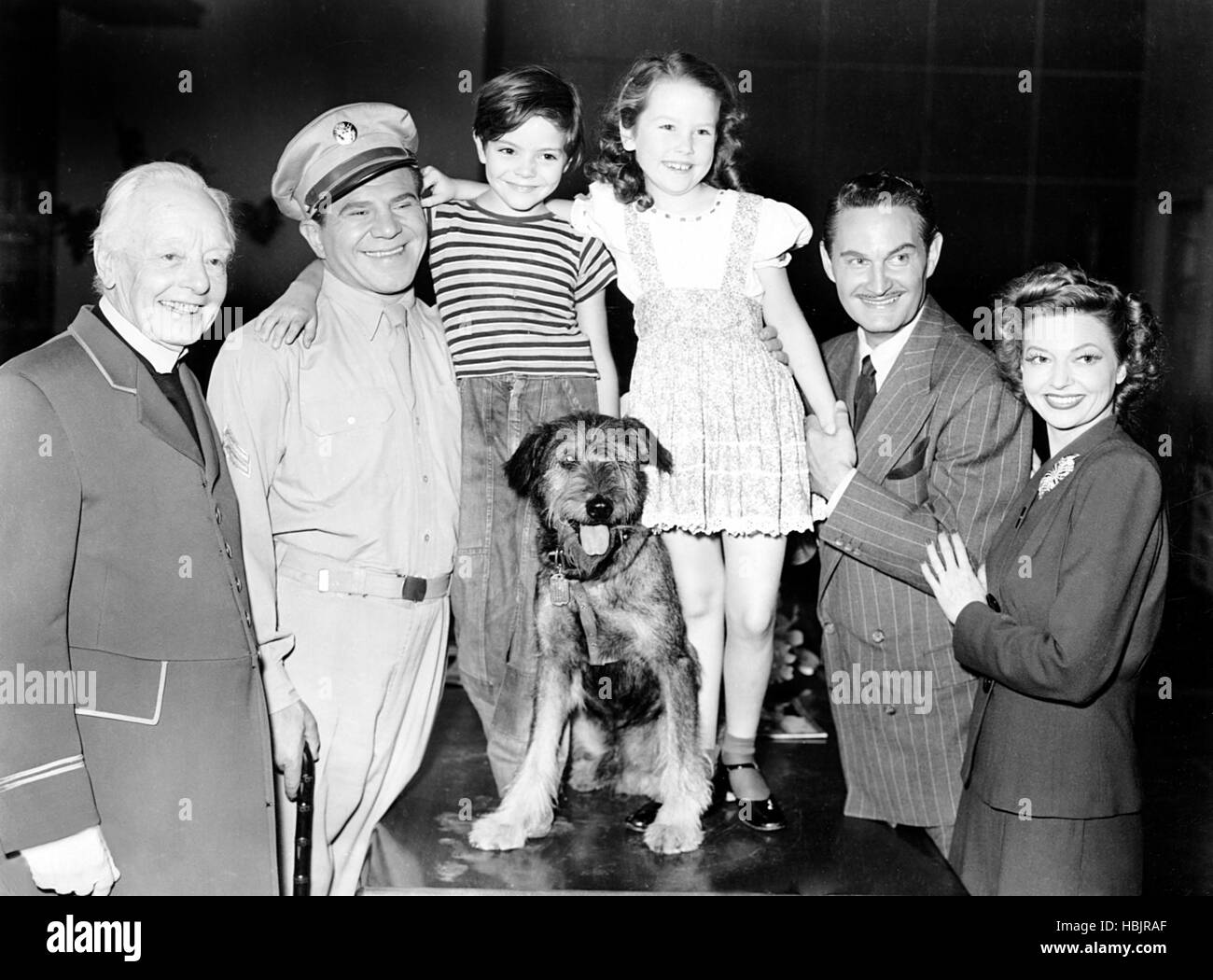A BOY, A GIRL AND A DOG, Harry Davenport, Lionel Stander, Jerry Hunter ...