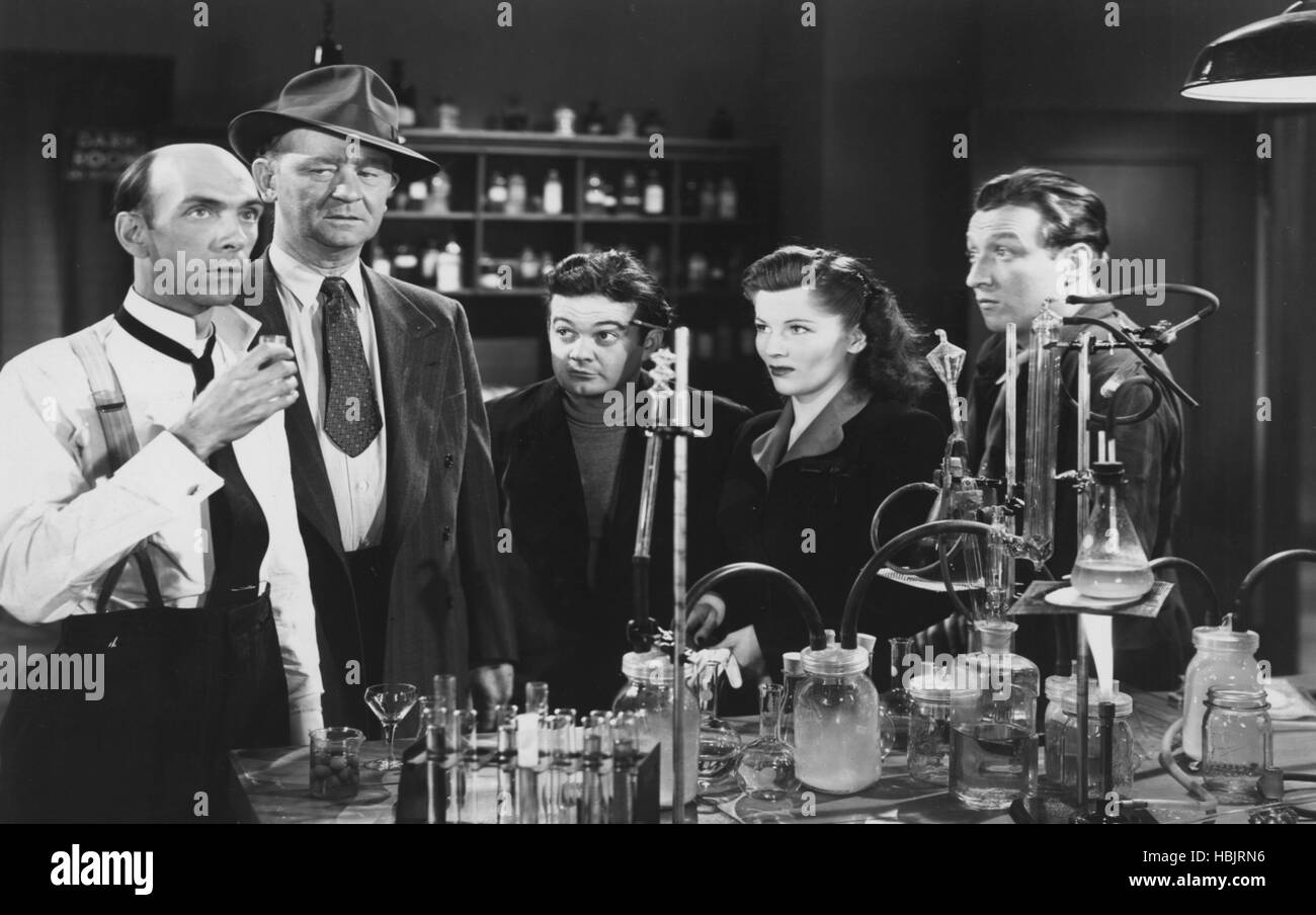 BOWERY BOMBSHELL, Milton Parsons, James Burke, Leo Gorcey, Teala Loring ...