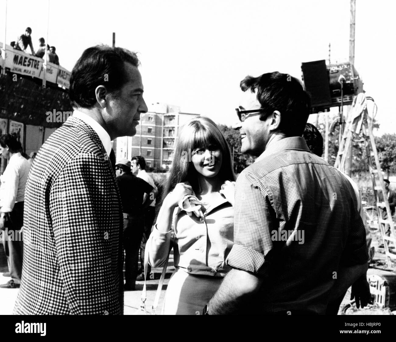 THE BOBO, from left, Rossano Brazzi, Britt Ekland, Peter Sellers, on ...
