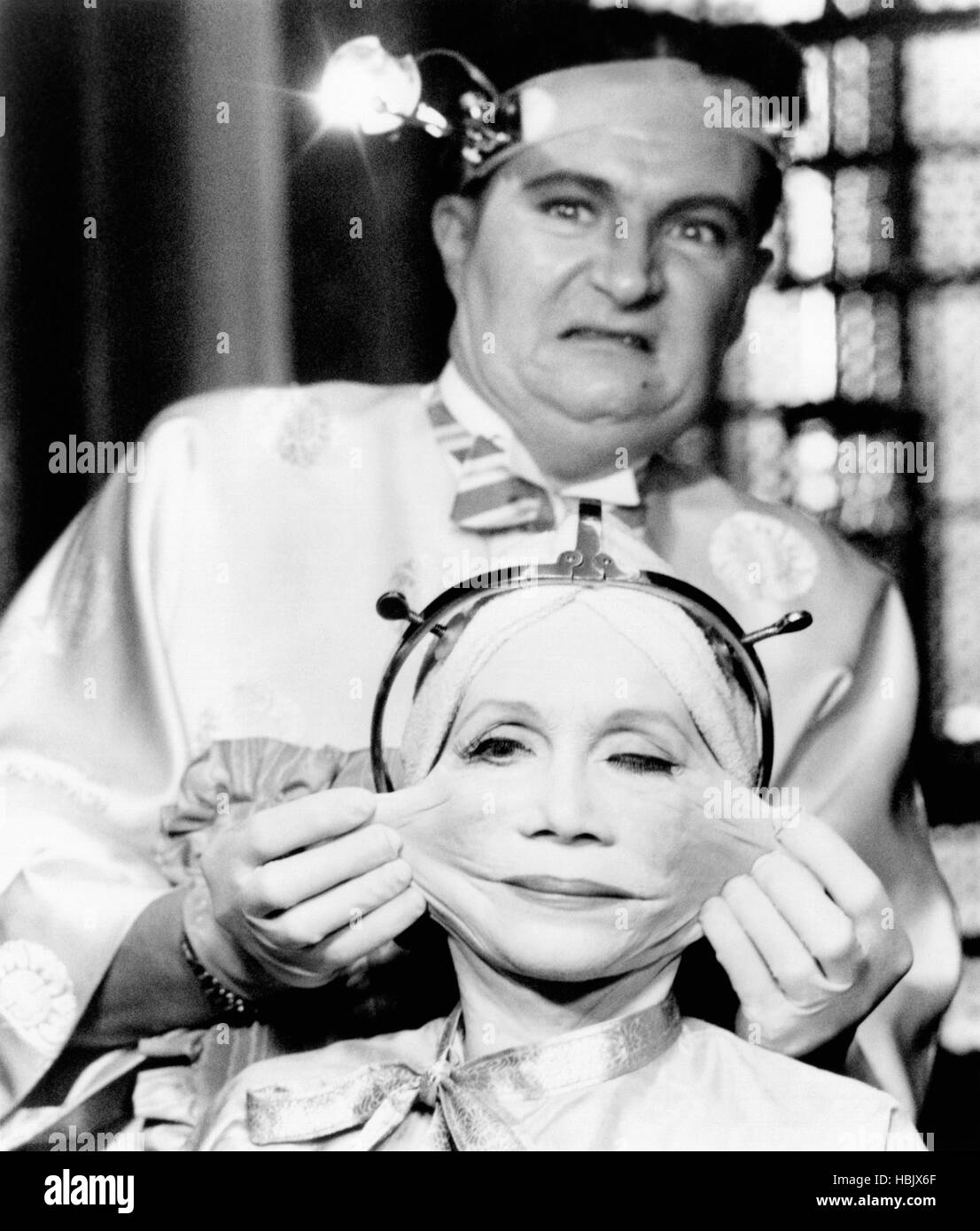 BRAZIL, Jim Broadbent, (back) Katherine Helmond, 1985, ©Universal ...