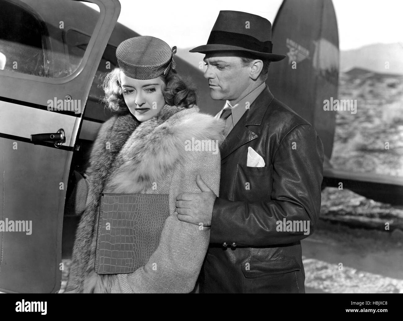 THE BRIDE CAME C.O.D., Bette Davis, James Cagney, 1941 Stock Photo - Alamy