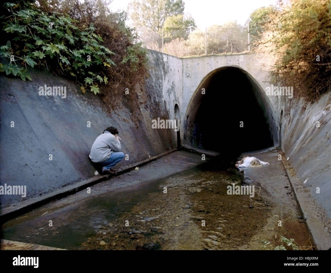 BRICK, Joseph Gordon-Levitt, Emilie de Ravin, 2005, (c) Focus Features ...