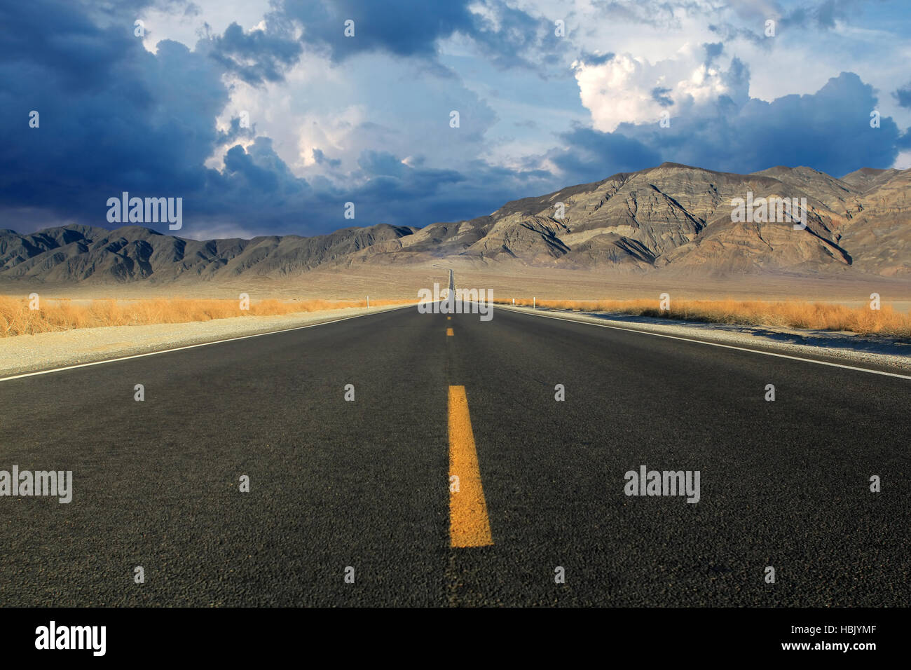 Death valley high heat hi-res stock photography and images - Alamy