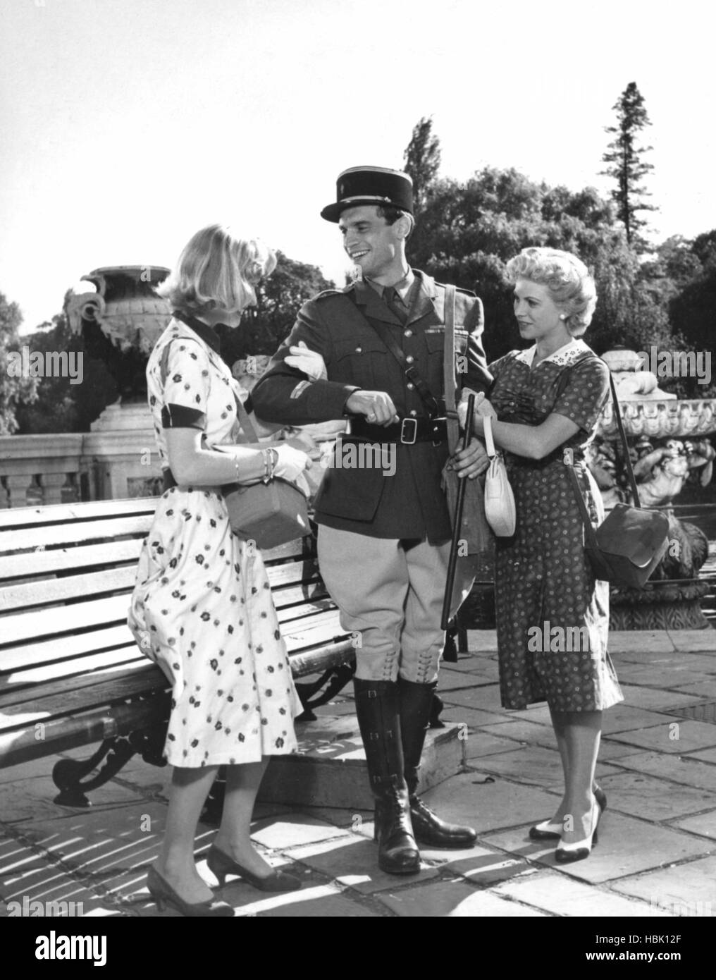 CARVE HER NAME WITH PRIDE, Virginia McKenna, Alain Saury, Billie ...