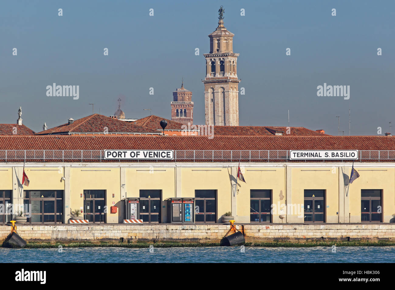 Venice sea port hi-res stock photography and images - Alamy