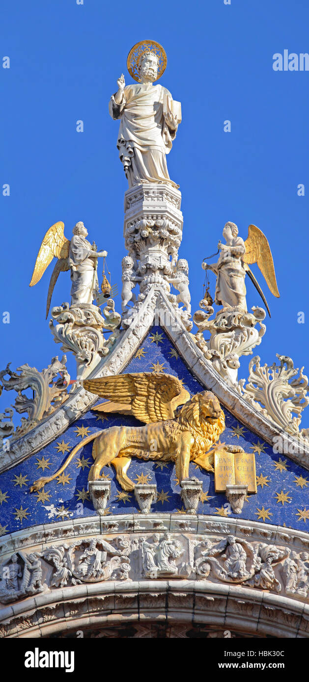 St marks basilica marble hi-res stock photography and images - Alamy