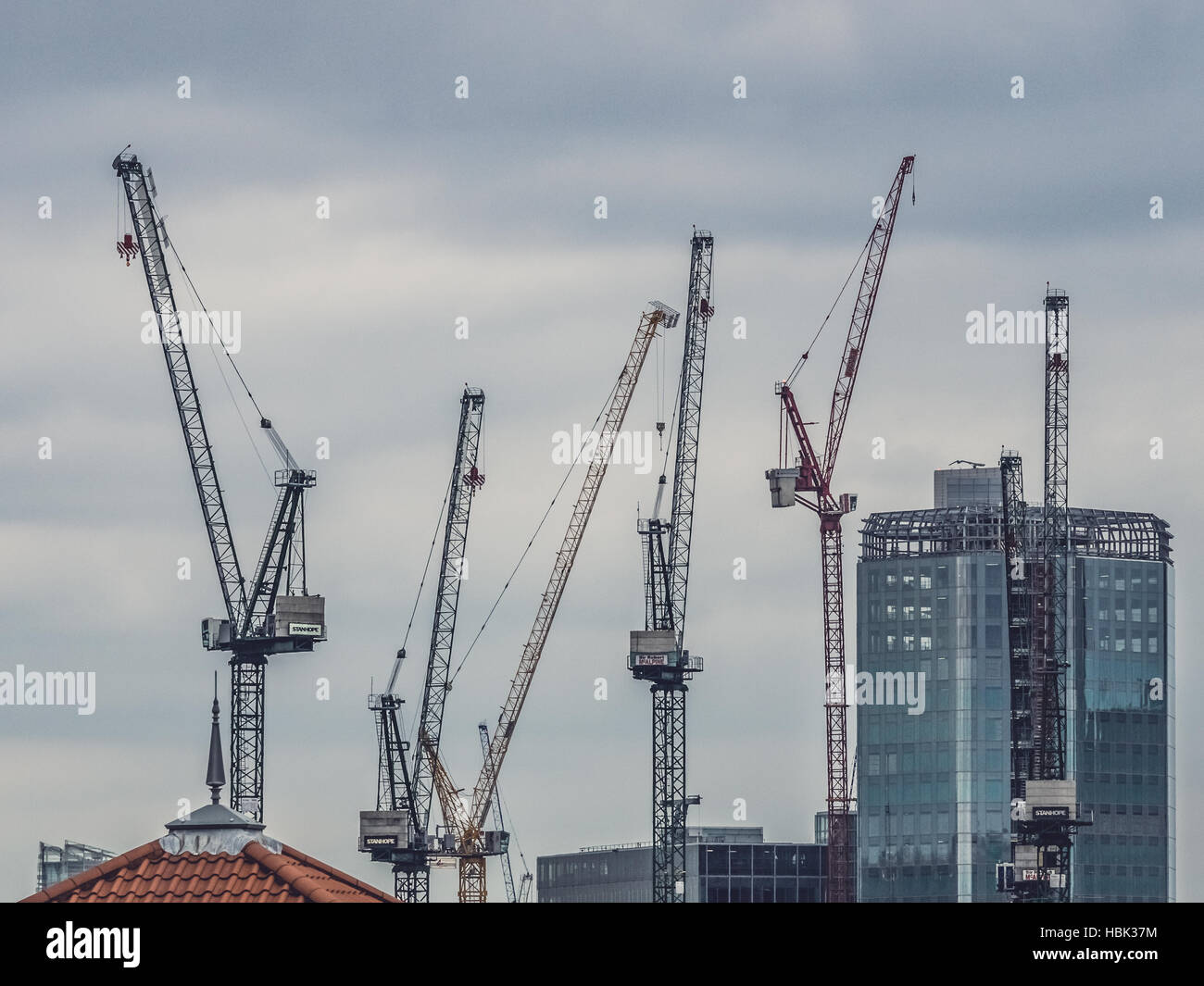 Cranes at work Stock Photo - Alamy